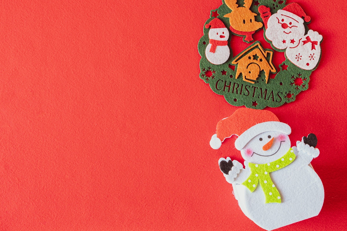 赤い背景の写真 | cizucu