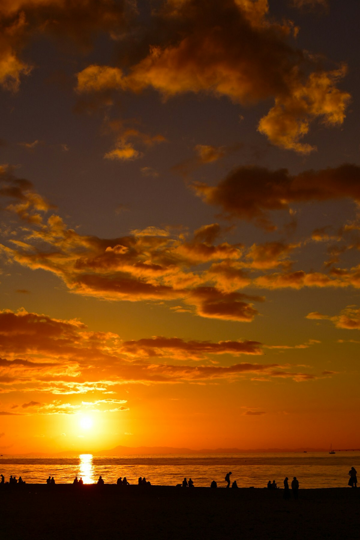 日が沈む #夕焼け #夕暮れ時 #夕日 #sunset | kotalun | cizucu