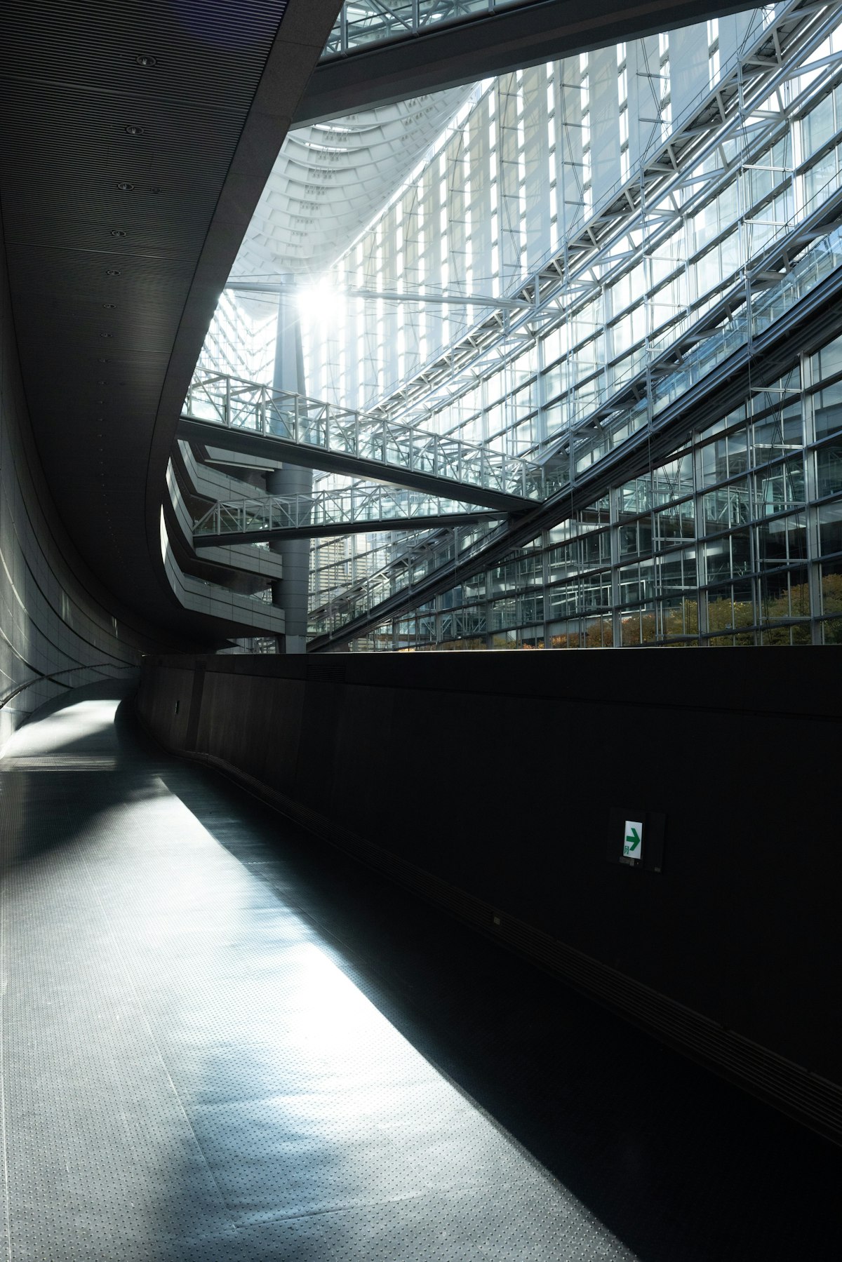 Modern Architectural Masterpiece Photos | Download Royalty-Free Images ...